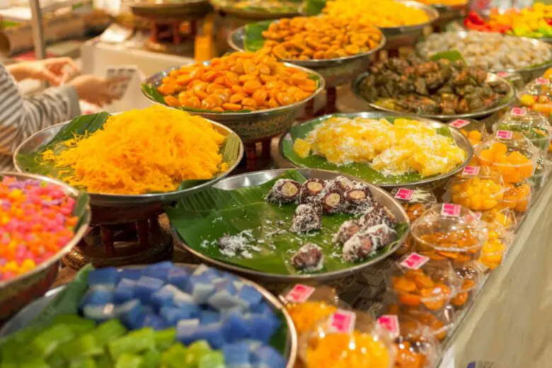 15 Best Thai Dessert Recipes To Try Today | Recipe Self